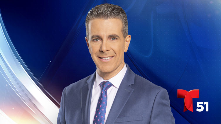 Alejandro Isturiz – Telemundo Miami (51)