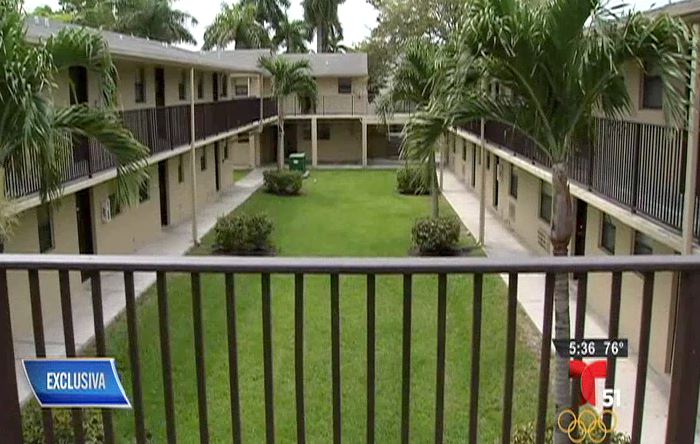 Crisis con viviendas de Plan 8 en Hialeah – Telemundo Miami (51)