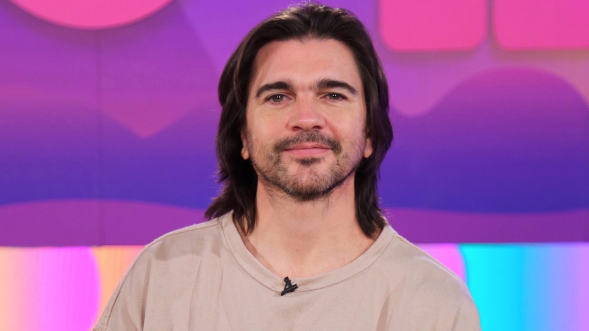 Juanes Estrena Su Video Musical Más Futuro Que Pasado” Telemundo Miami 51
