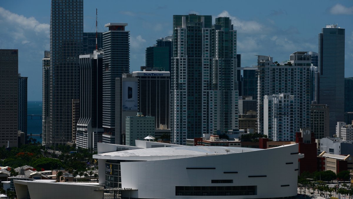 Miami-Dade discute el presupuesto del condado para el próximo año ...