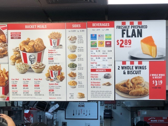 Sólo en Hialeah: KFC también vende flan – Telemundo Miami (51)