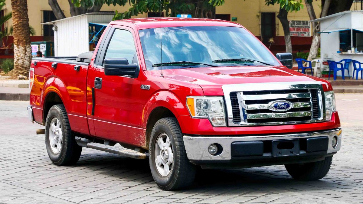 Llaman a revisión a un millón y medio de camionetas Ford F-150 ...