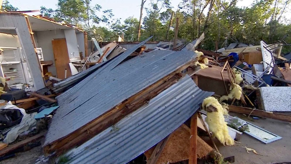Mortales tormentas avanzan por el sur de EEUU y causan estragos ...