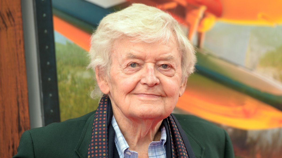 Fallece Hal Holbrook, actor conocido por su representación de Mark ...