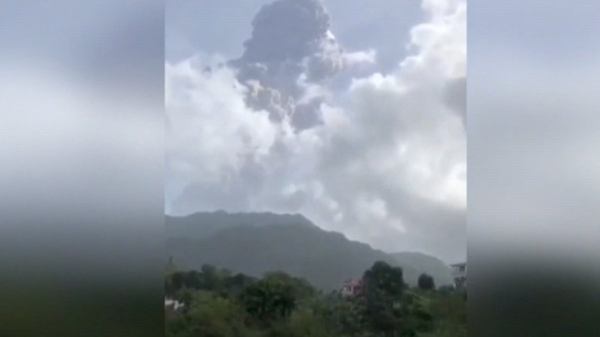 La Soufriere: ya se han registrado tres explosiones volcánicas ...