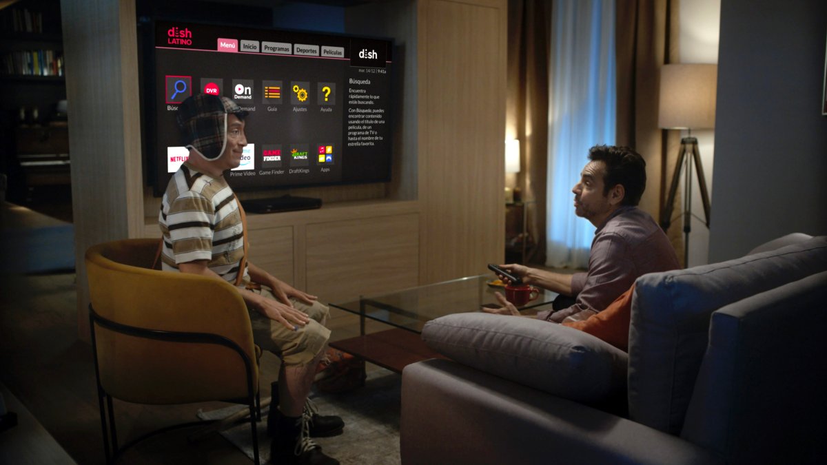 Eugenio Derbez “revive” a “El Chavo del Ocho” para comercial de Dish ...