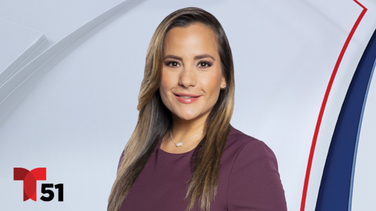 Leana Astorga – Telemundo Miami (51)