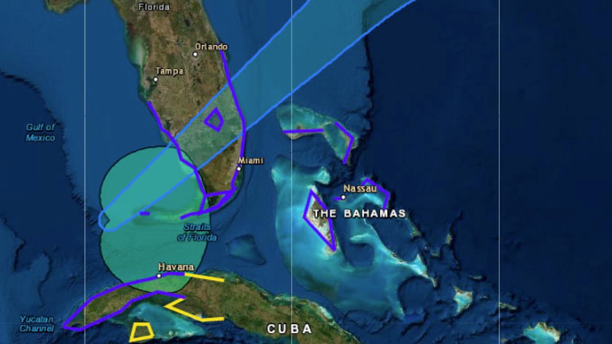El potencial ciclón tropical deja fuertes lluvias en el sur de Florida ...