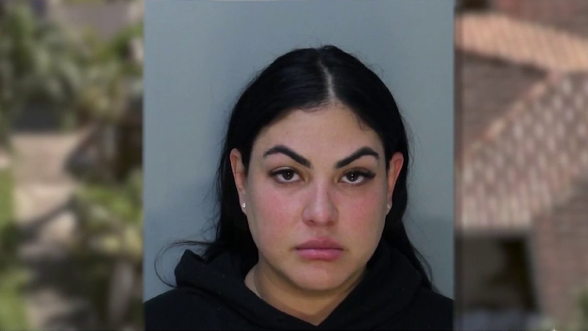 En corte mujer acusada de balear a un oficial de Miami-Dade – Telemundo ...
