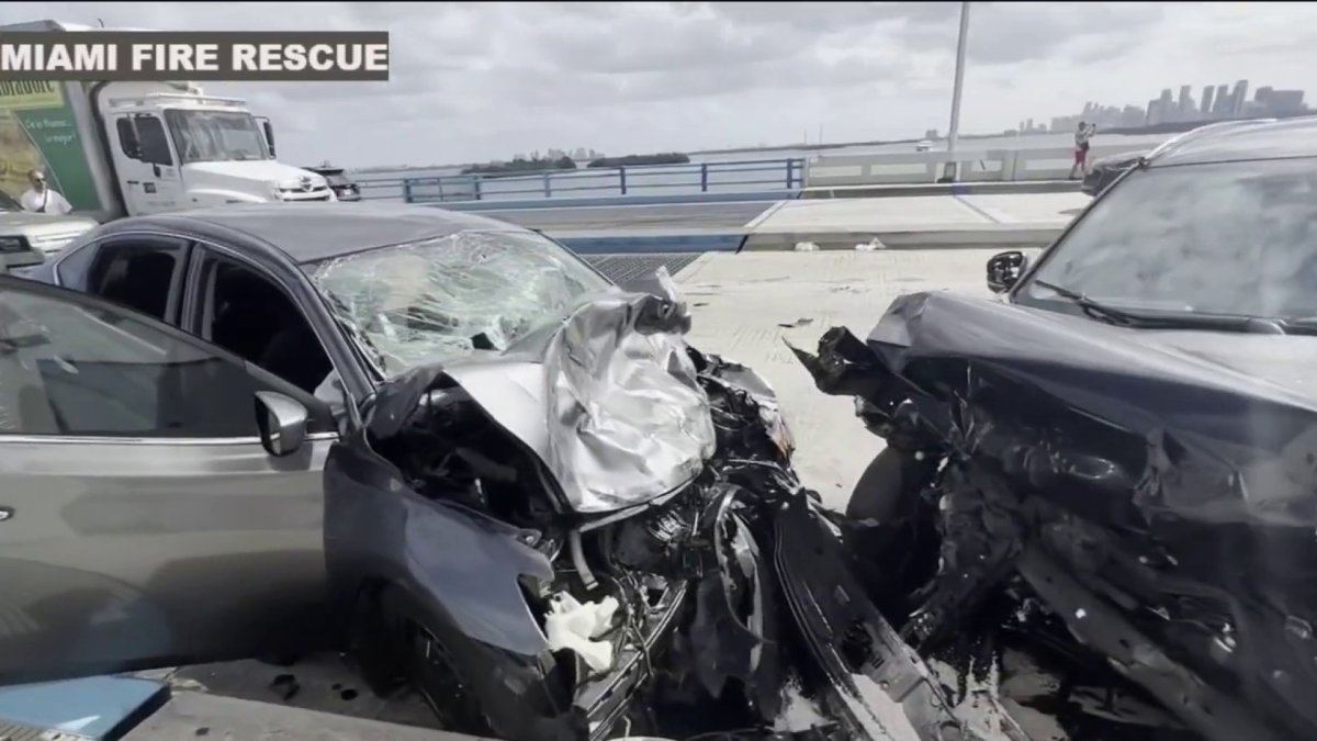 Accidente entre dos autos deja un muerto y tres heridos – Telemundo ...