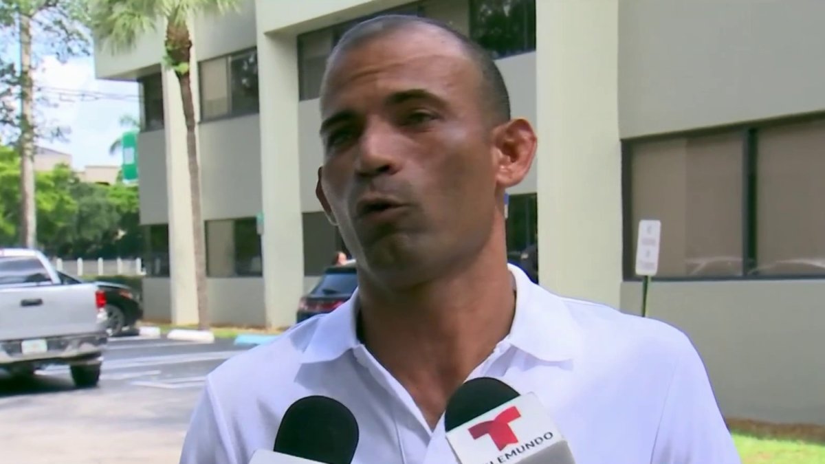 Cubano es liberado, tras entregarse en inmigración, y califica el hecho ...