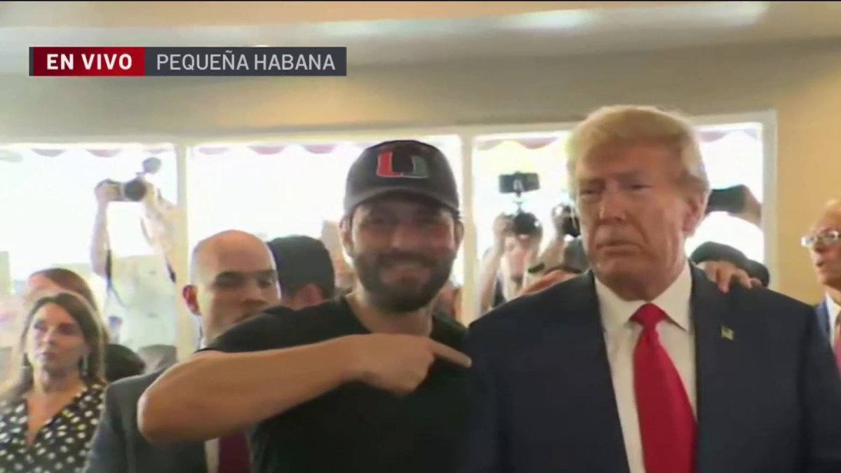Donald Trump visita el icónico restaurante Versailles en Miami ...
