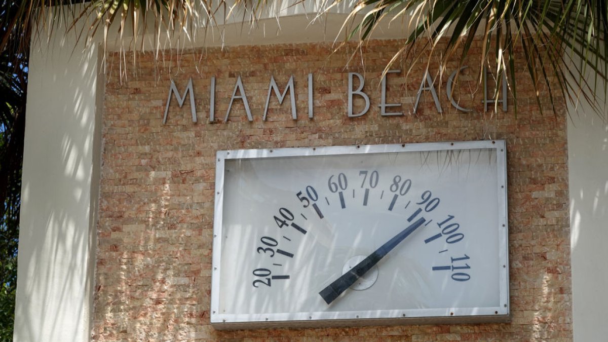 Aviso de calor en Miami y el sur de Florida – Telemundo Miami (51)
