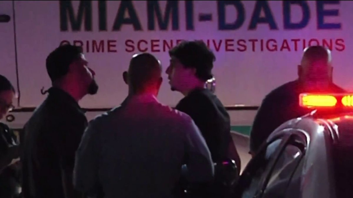 Joven De 19 Años Arrestado Por Disparar A Policía De Miami Dade
