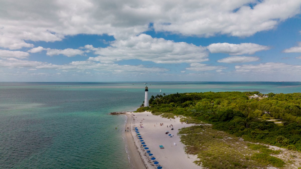 Aviso de no nadar para playas de Virginia Key, Key Biscayne y Fisher ...