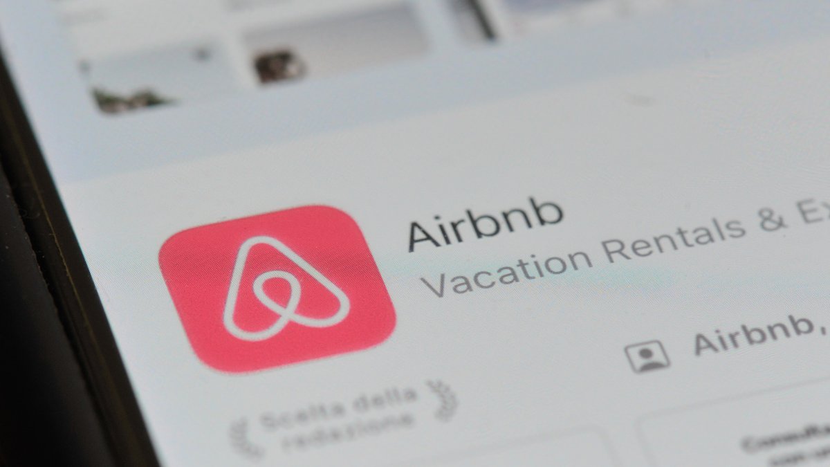 Arrestos por presunta estafa millonaria con Airbnb y Vrbo – Telemundo ...