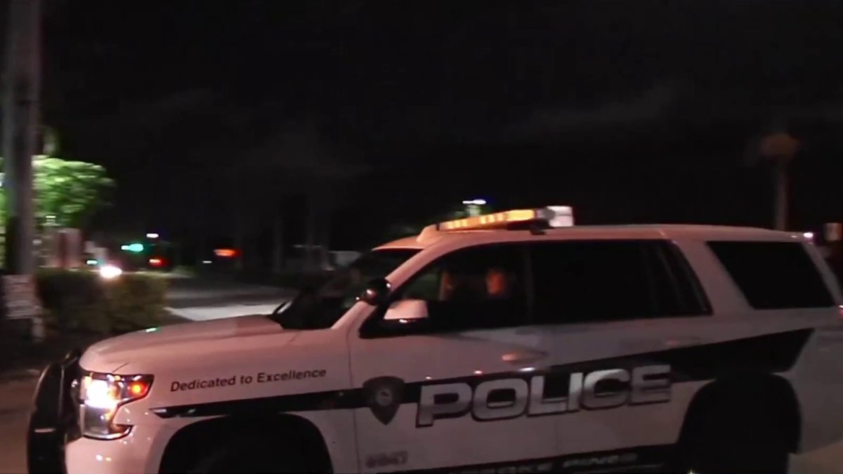 Madre le dispara accidentalmente a su hijo – Telemundo Miami (51) Madre le dispara accidentalmente a su hijo – Telemundo Miami (51)