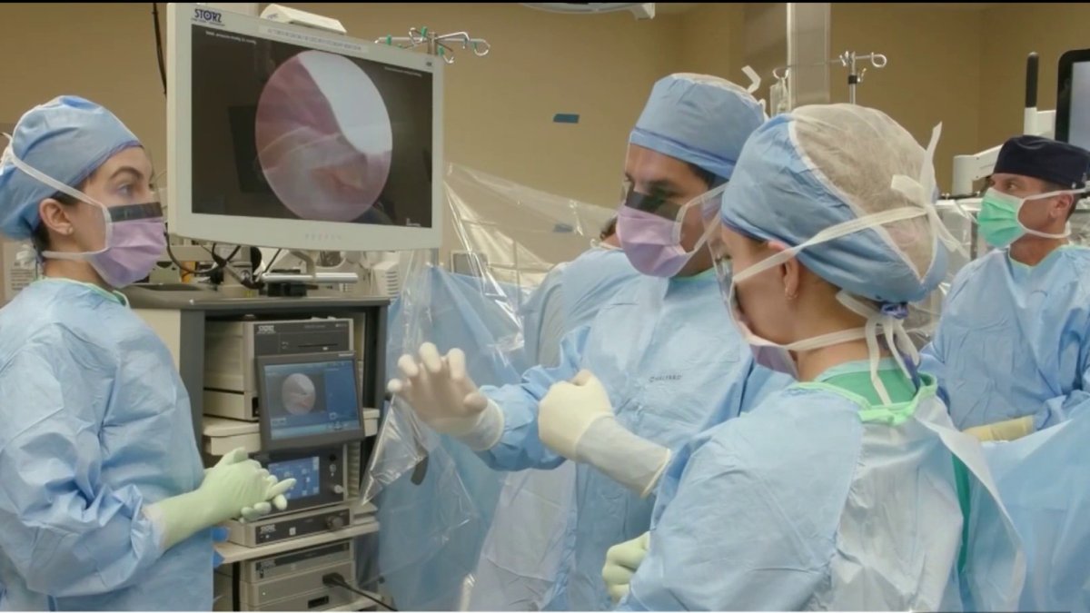 Acuerdo entre FIU y Baptist Hospital beneficia a estudiantes de la ...