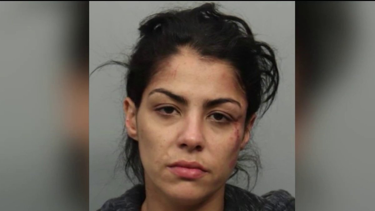 Mujer Detenida En Relación Con El Accidente Mortal Entre Dos Camionetas