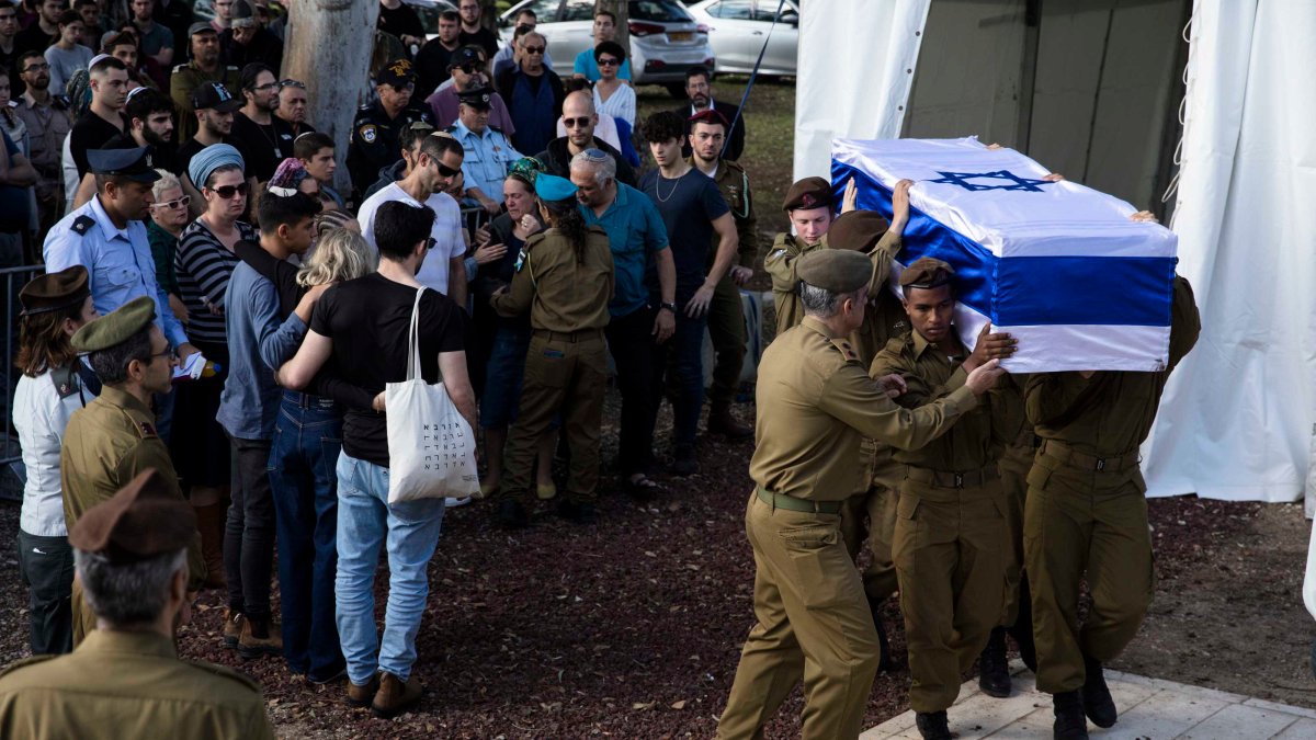 Israel mata por error a 3 rehenes durante operativo en Gaza – Telemundo ...