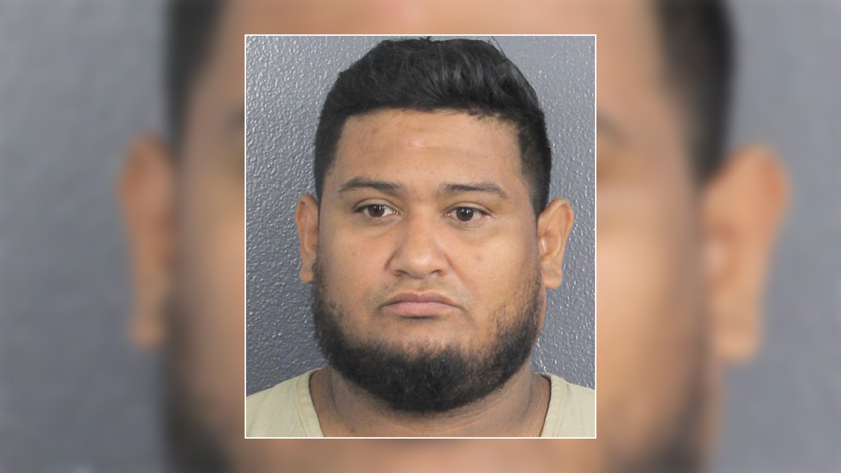 Acusan a un hombre de Pembroke Pines de agredir sexualmente a un menor ...