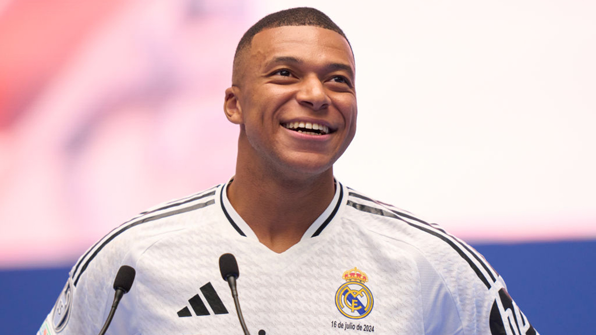 Mbappé es presentado por el Real Madrid – Telemundo Miami (51)