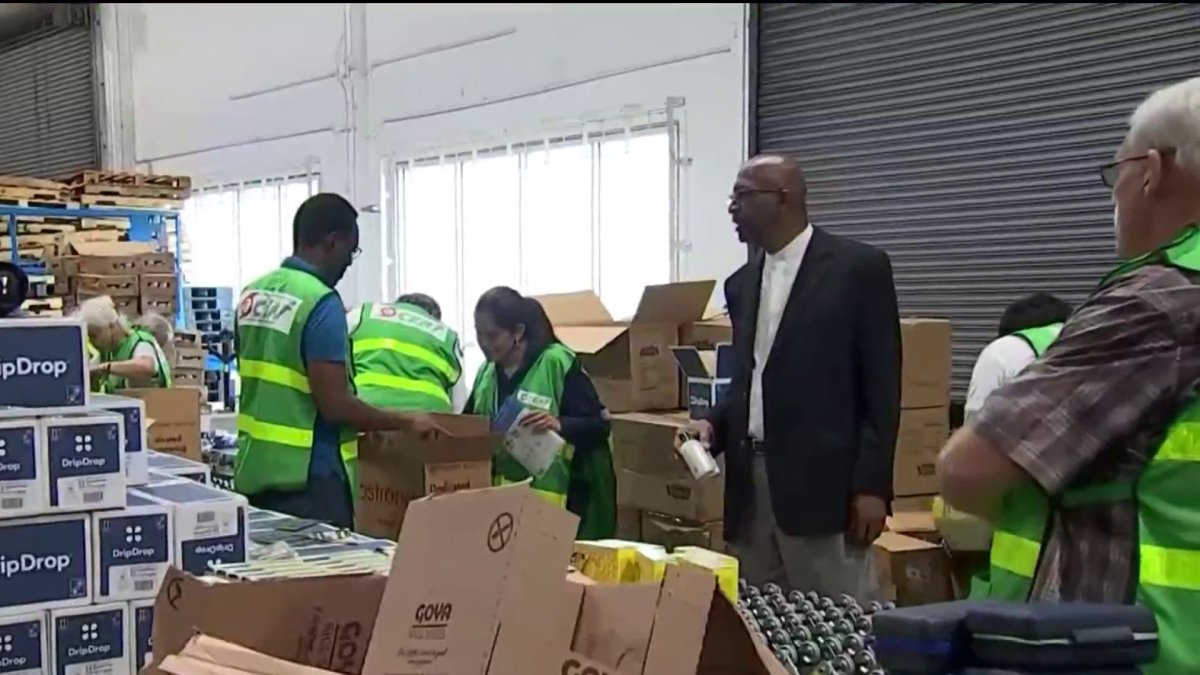 Comienzan a enviar ayuda desde el sur de Florida para afectados por ...