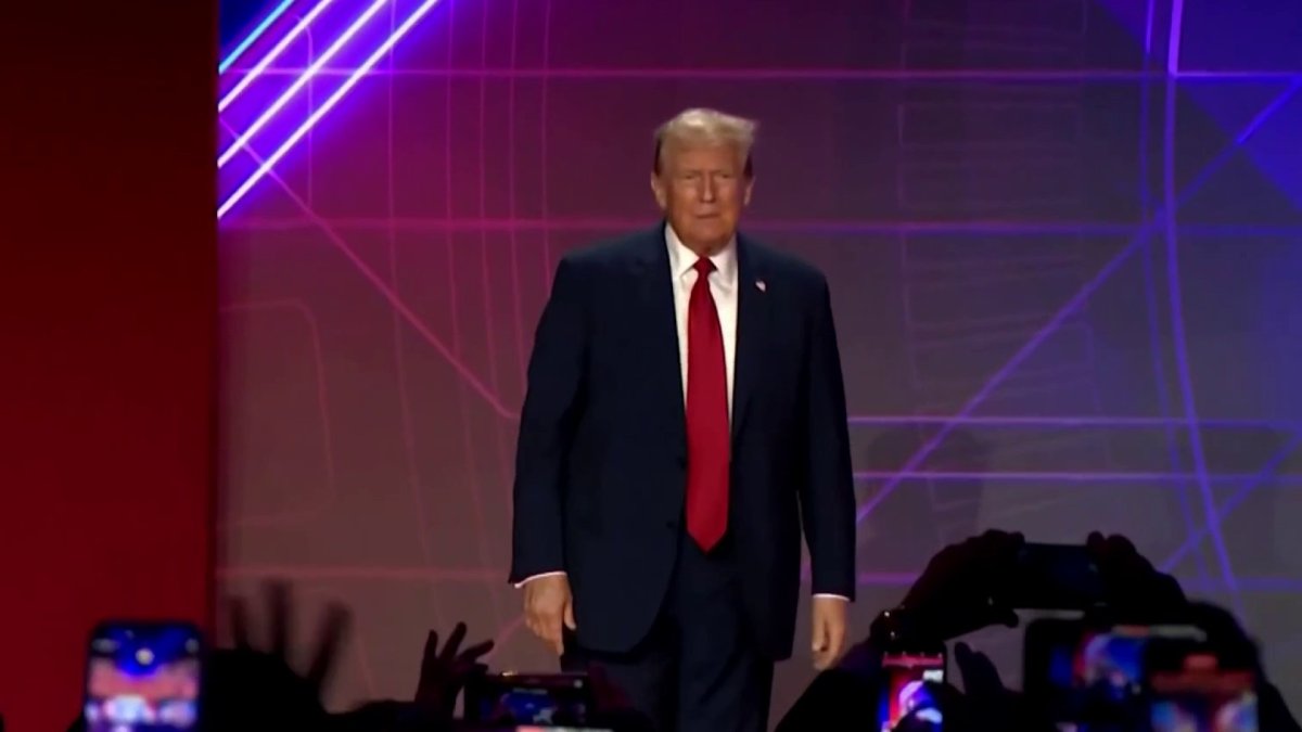 Vuleve Trump a la Florida para recabar votos – Telemundo Miami (51)