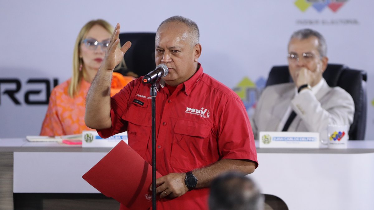 Líder chavista dice que quien viole ley electoral tendrá que asumir ...
