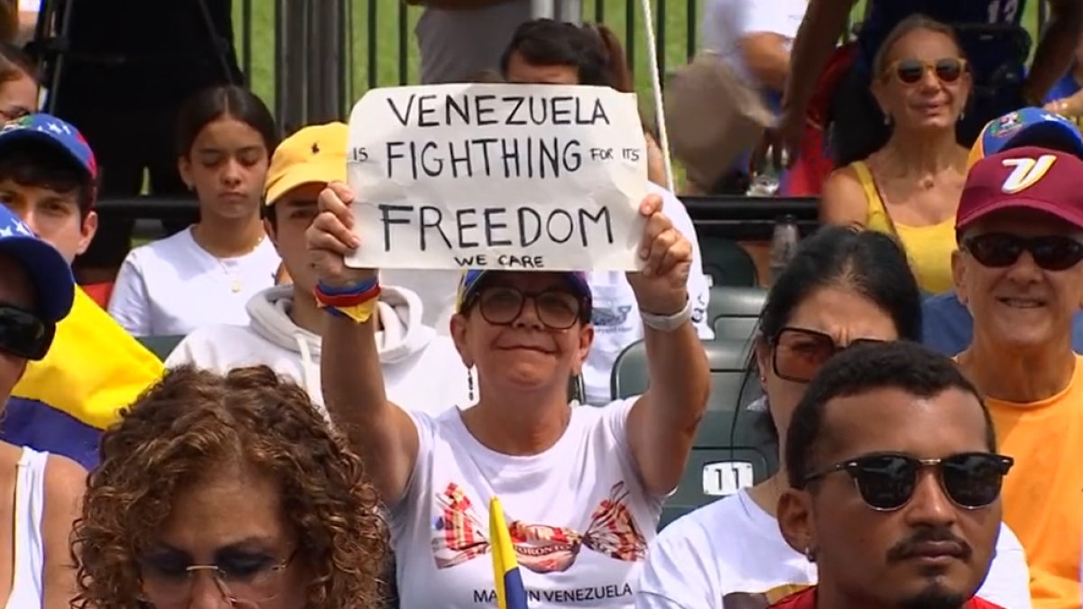 Protesta Venezuela en Miami – Telemundo Miami (51)