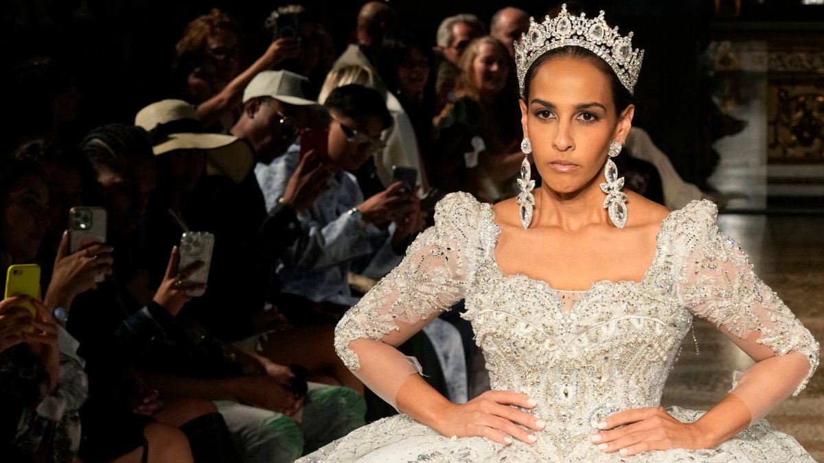 Mariel Colón es abogada de “El Chapo” Guzmán y ahora es cantante ...