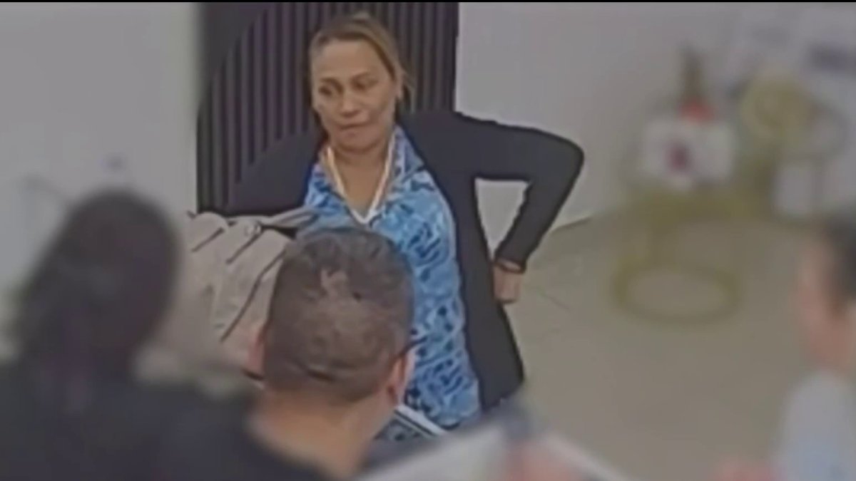 Tras las rejas una mujer acusada de robar varias joyerías de Miami-Dade ...