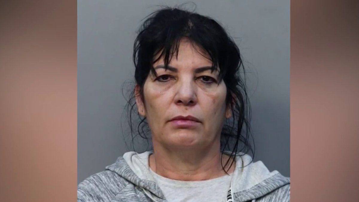 Masajista del hotel Trump en Doral es arrestada por presuntamente tocar ...