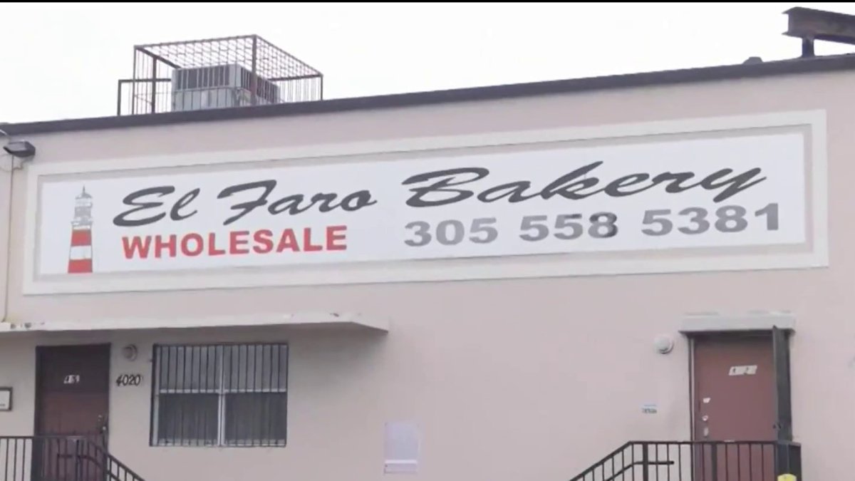 El Faro Bakery, tradicional panadería cubana – Telemundo Miami (51)