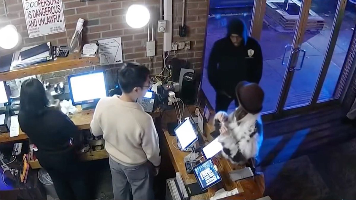 Acusan a “influencer” de estafar restaurantes de moda en NY – Telemundo ...