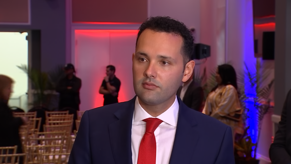 El alcalde de Hialeah cuestiona la representación de su ciudad en la ...