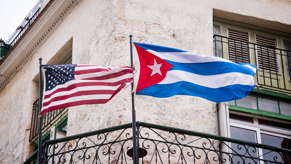 Encuentro Virtual – Trump, Cuba y Venezuela: el poder visto desde la ...