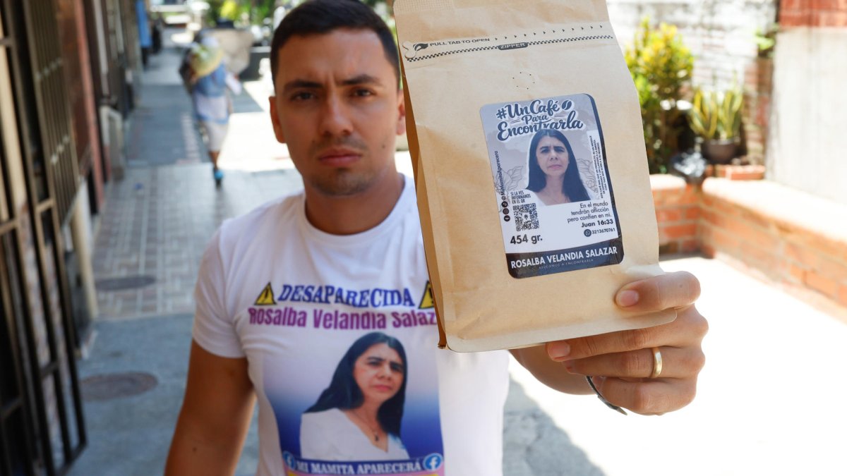 Campaña viral de hispano que busca a su madre desaparecida – Telemundo ...
